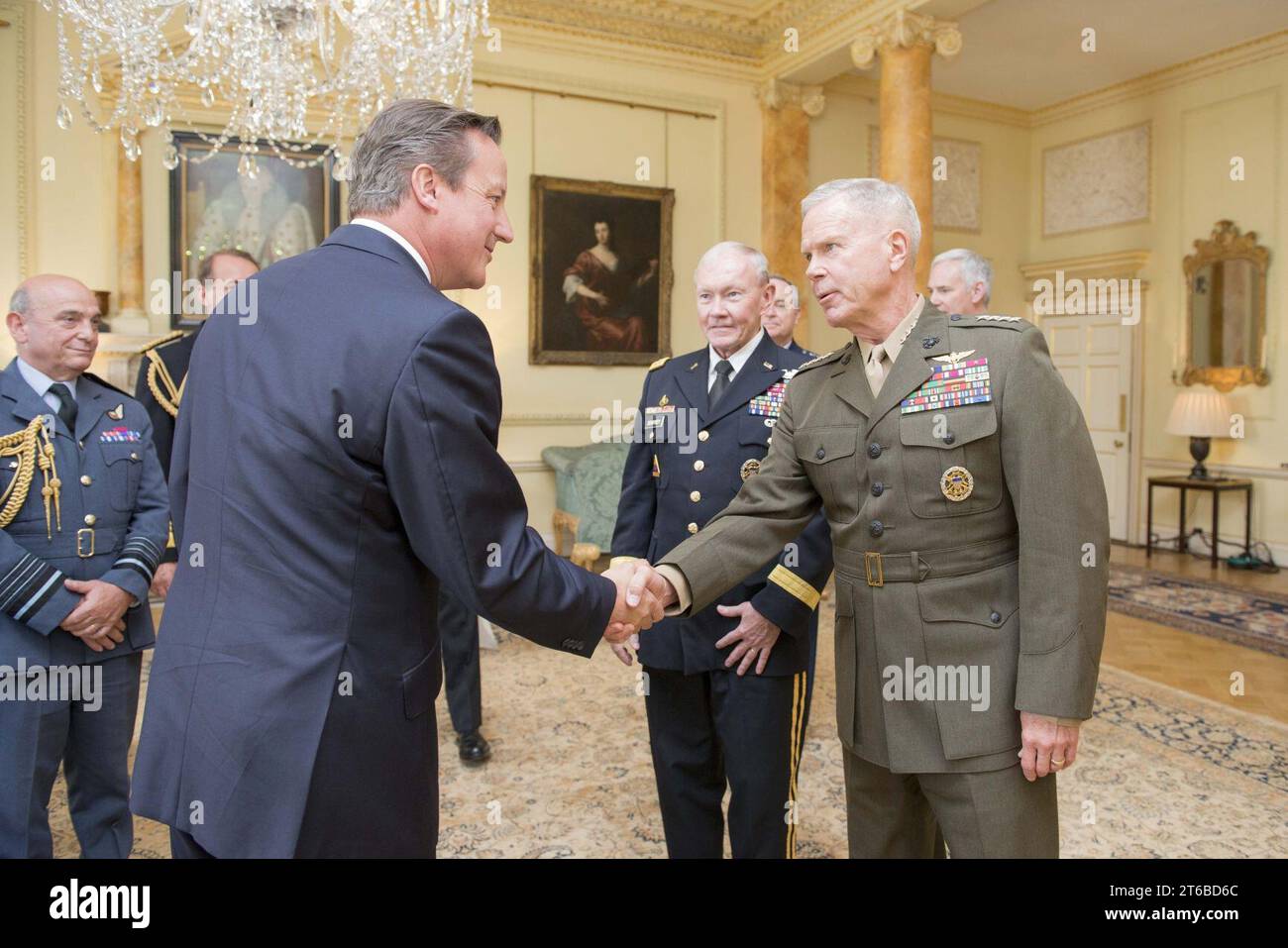 Bilateral collaboration hi-res stock photography and images - Alamy