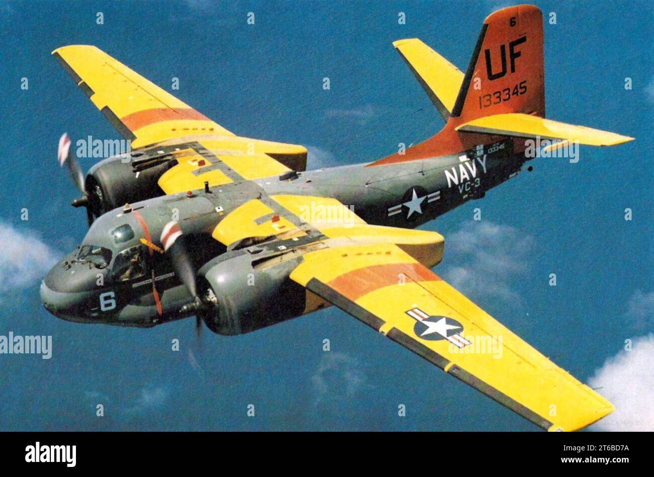 US-2C Tracker VC-3 in flight Stock Photo - Alamy