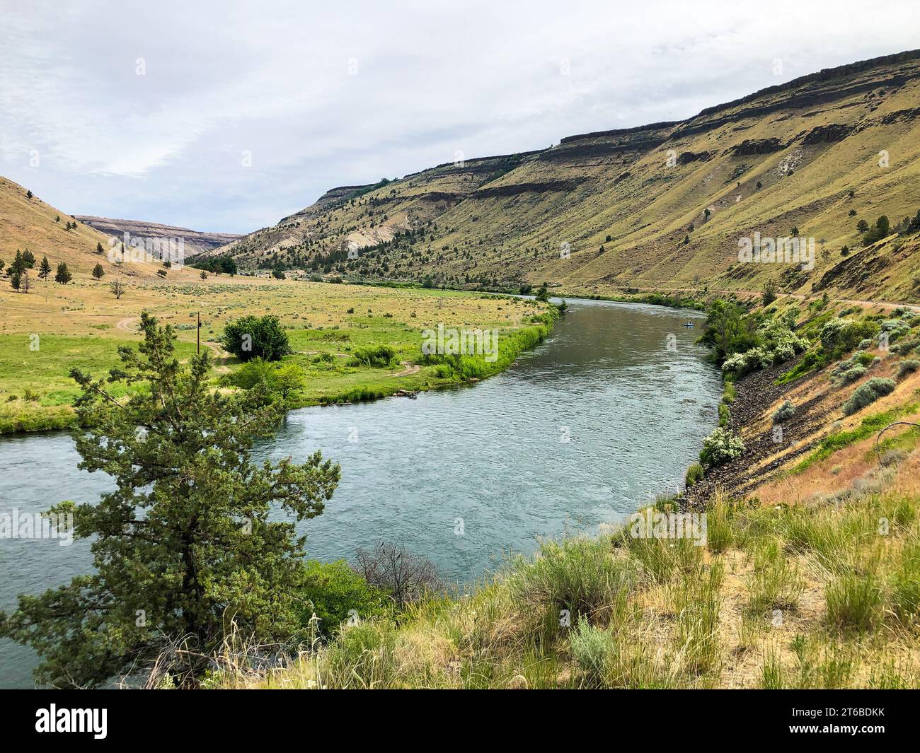Lower Deschutes River Oregon Near Madras Stock Photo - Alamy
