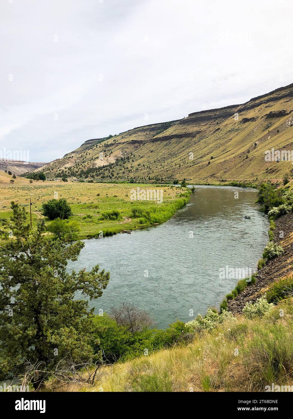 Lower Deschutes River Oregon Near Madras Stock Photo - Alamy