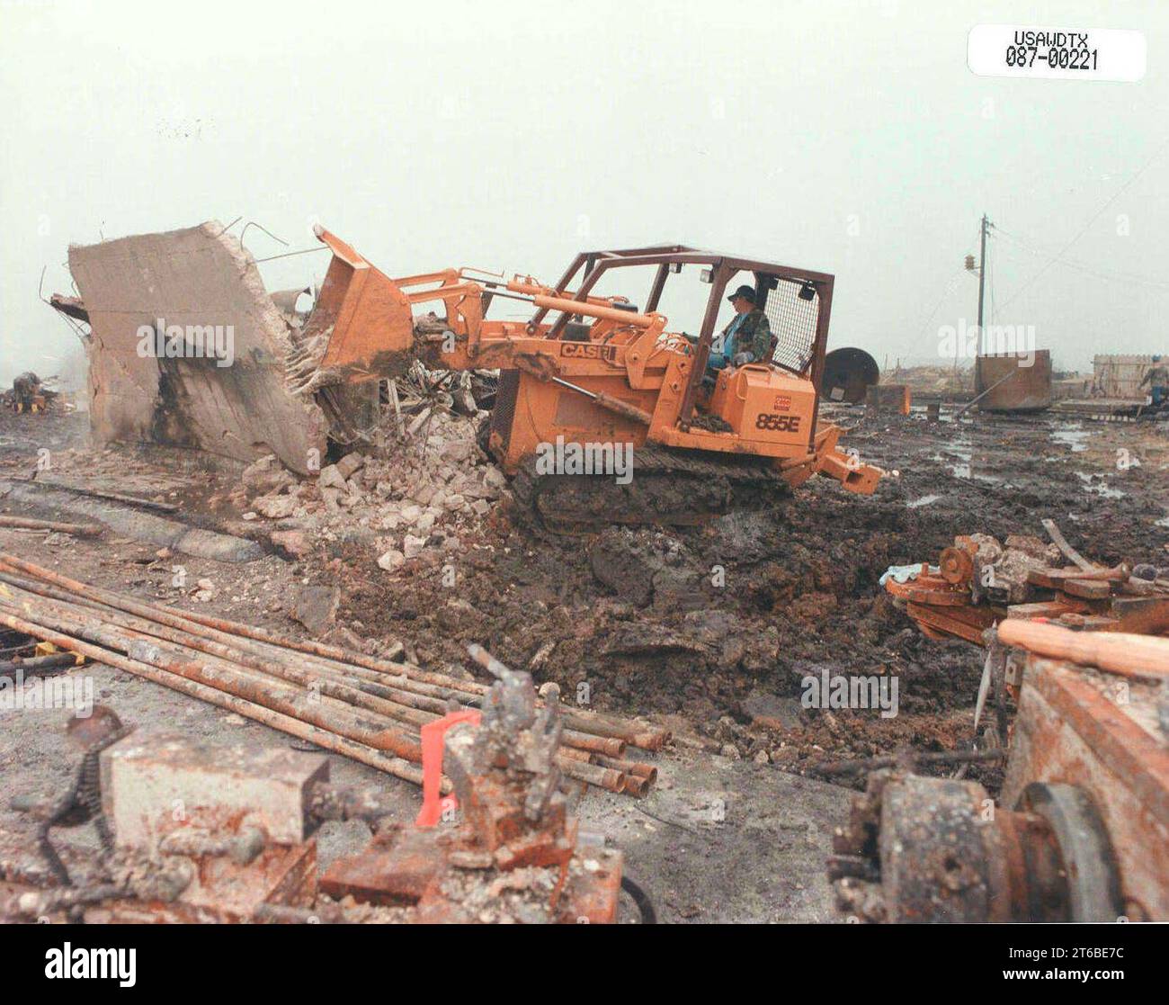 USAWDTX 087-00221 – Demolition of the Branch Davidian bunker at Waco ...