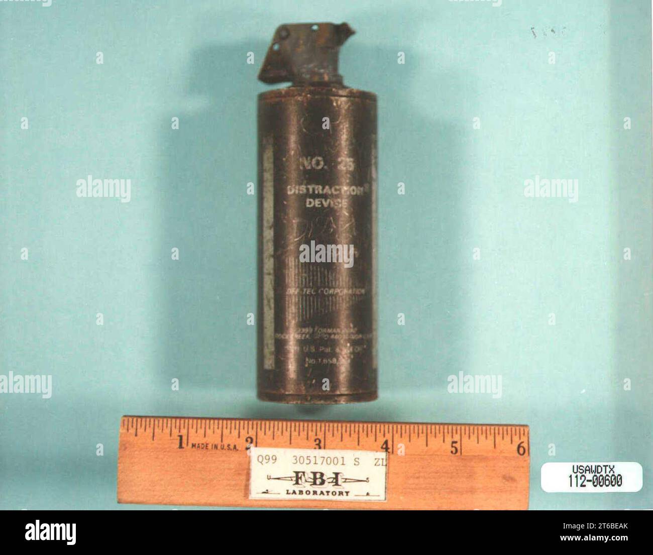 USAWDTX 112-00600 – Lab photo of Def-Tec Corporation No. 25 flash bang ...