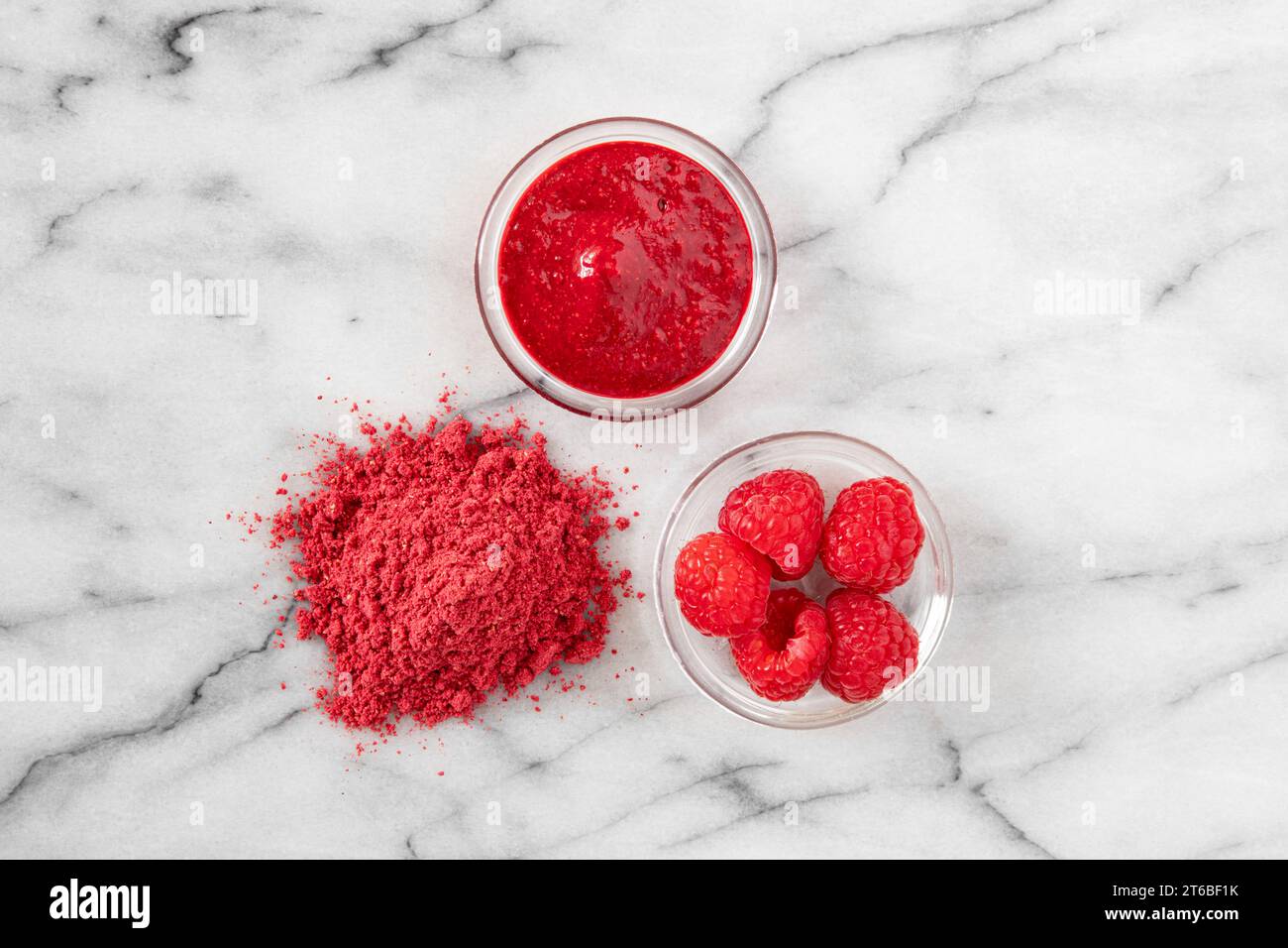 Freeze dried raspberry powder hi-res stock photography and images - Alamy