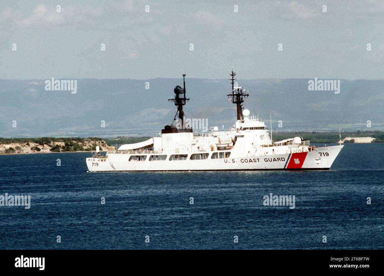 USCGC Boutwell WHEC-719 Stock Photo - Alamy