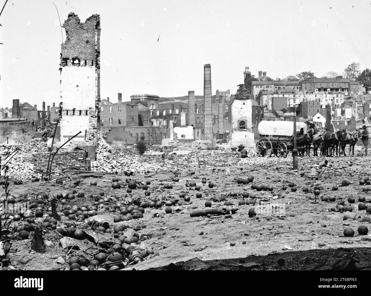 Us civil war destruction hi-res stock photography and images - Alamy