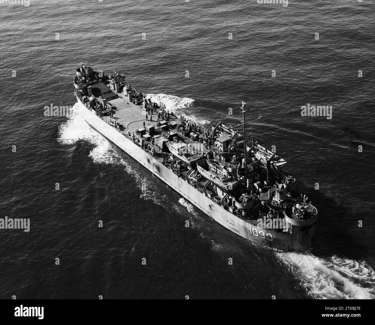 USN 1045656 USS Russell County (LST-1090 Stock Photo - Alamy