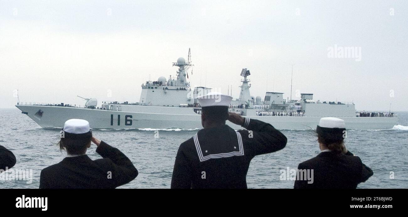 USN Type 051C destroyer 116 Stock Photo - Alamy