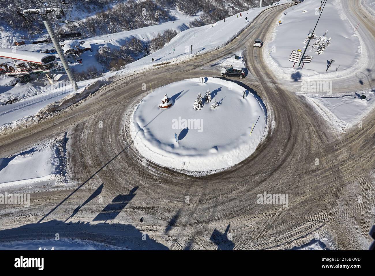 Roundabout in winter with snow Stock Photo - Alamy