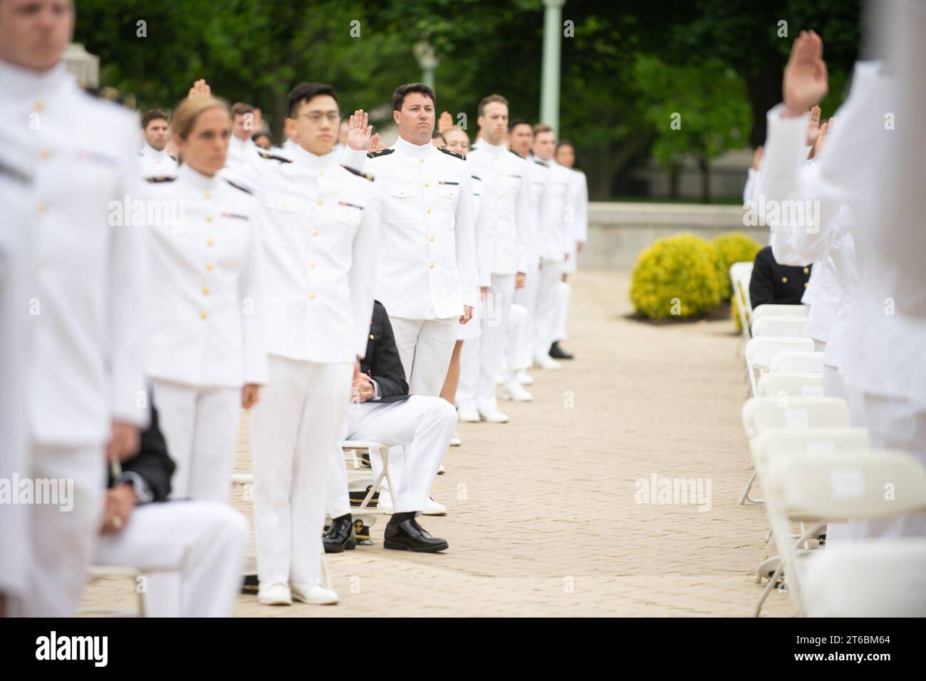 USNA Swearing-In Event for Class of 2020 (49922180993 Stock Photo - Alamy