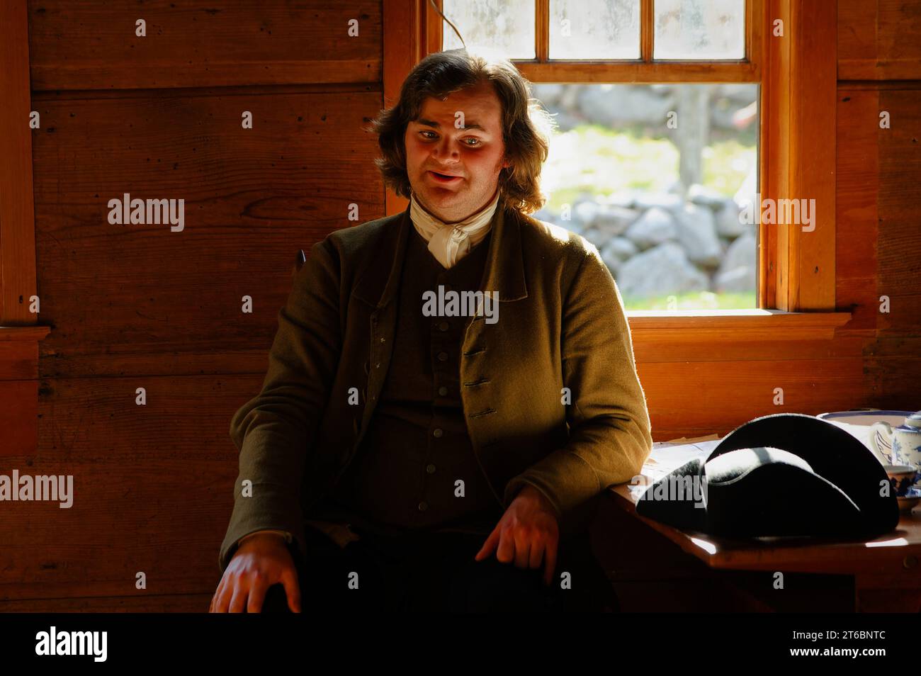 October 2023 Battle Road - Lincoln, Massachusetts. A colonial actor in ...