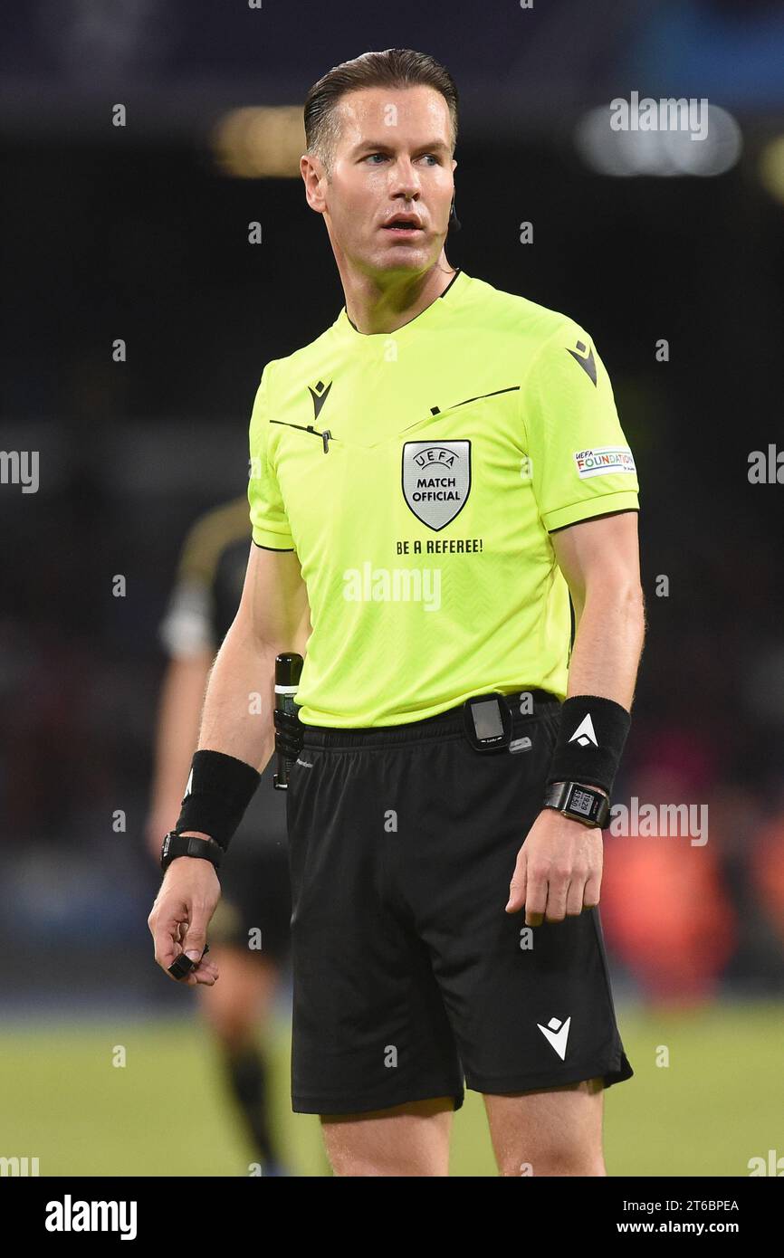 Naples, Italy. 8 Nov, 2023. Referee Danny Makkelie during the UEFA ...