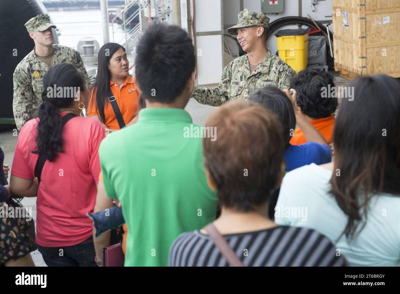 USNS Millinocket ship tours in Philippines 150808 Stock Photo - Alamy