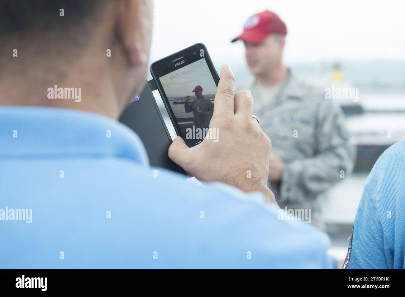 Usns millinocket hi-res stock photography and images - Alamy