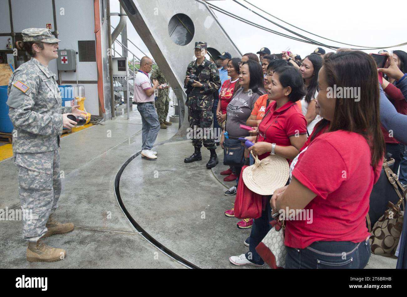 Usns millinocket hi-res stock photography and images - Alamy
