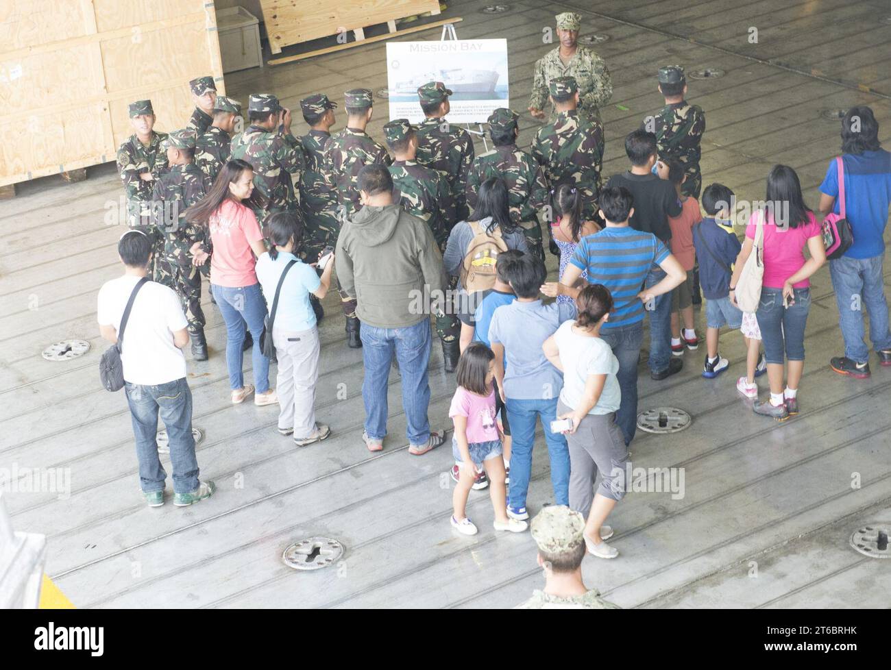 Usns millinocket hi-res stock photography and images - Alamy