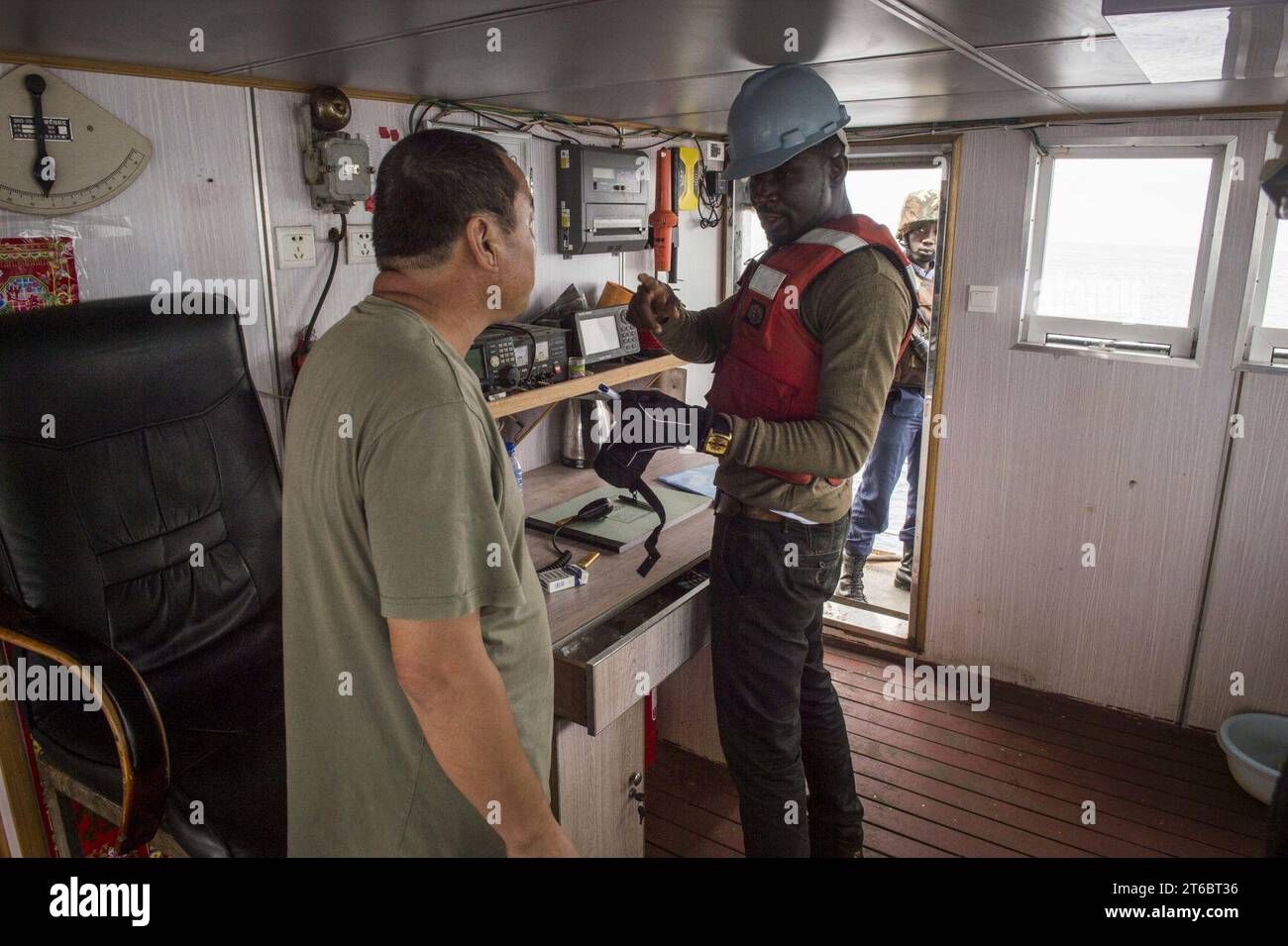 USNS Spearhead (JHSV 1) 150219 Stock Photo - Alamy