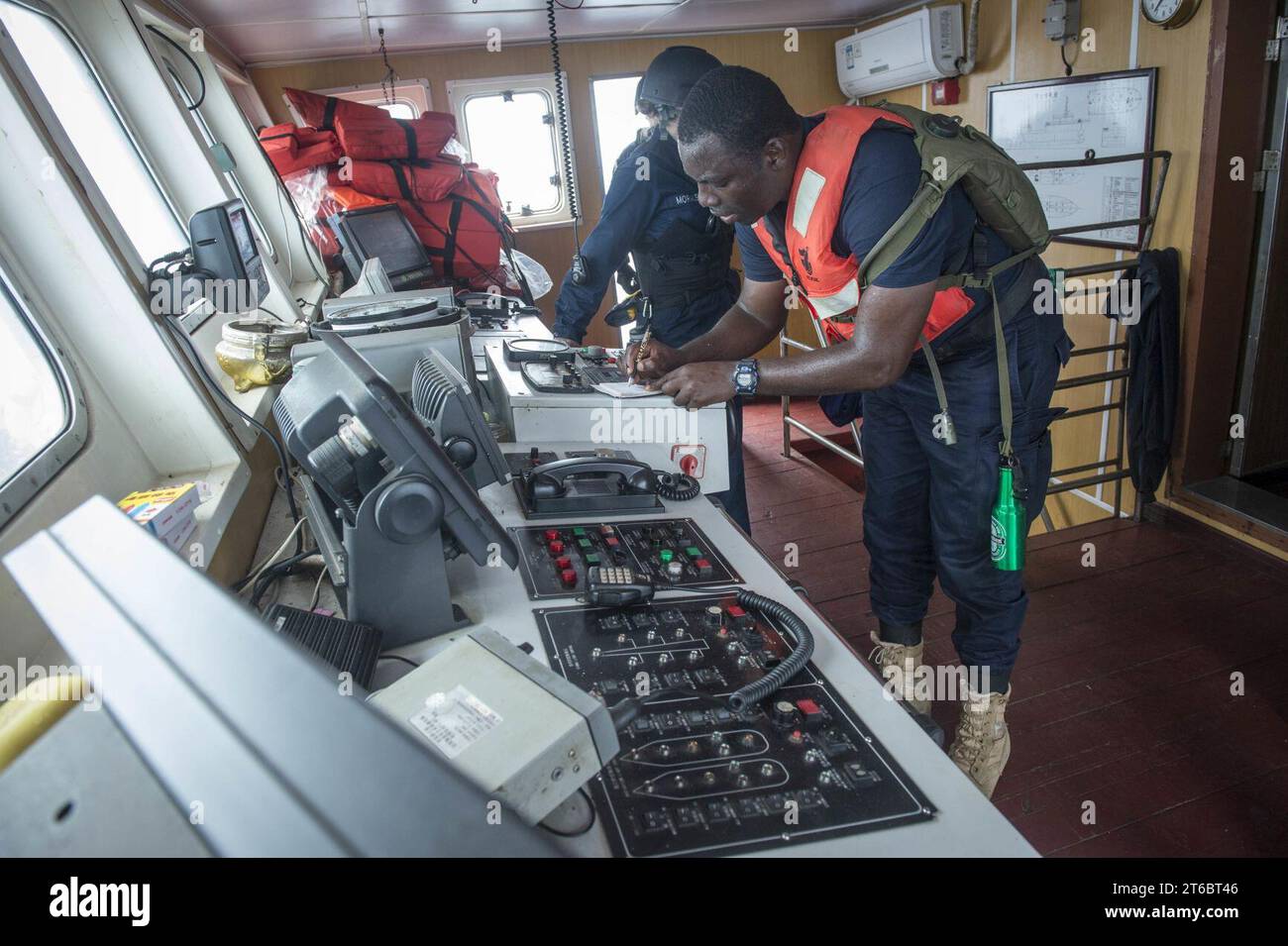 USNS Spearhead (JHSV 1) 150219 Stock Photo - Alamy