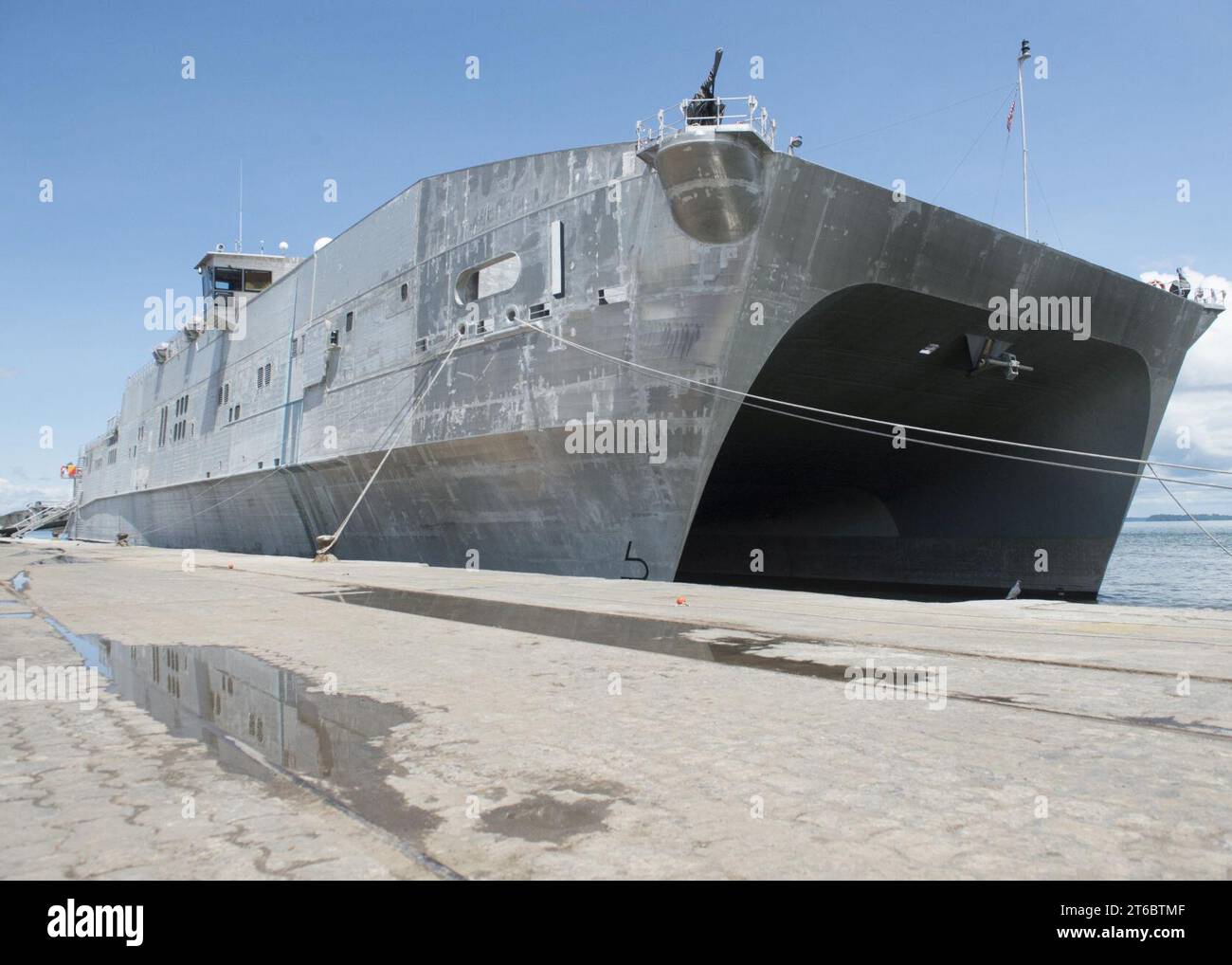 USNS Spearhead operations 140424 Stock Photo - Alamy