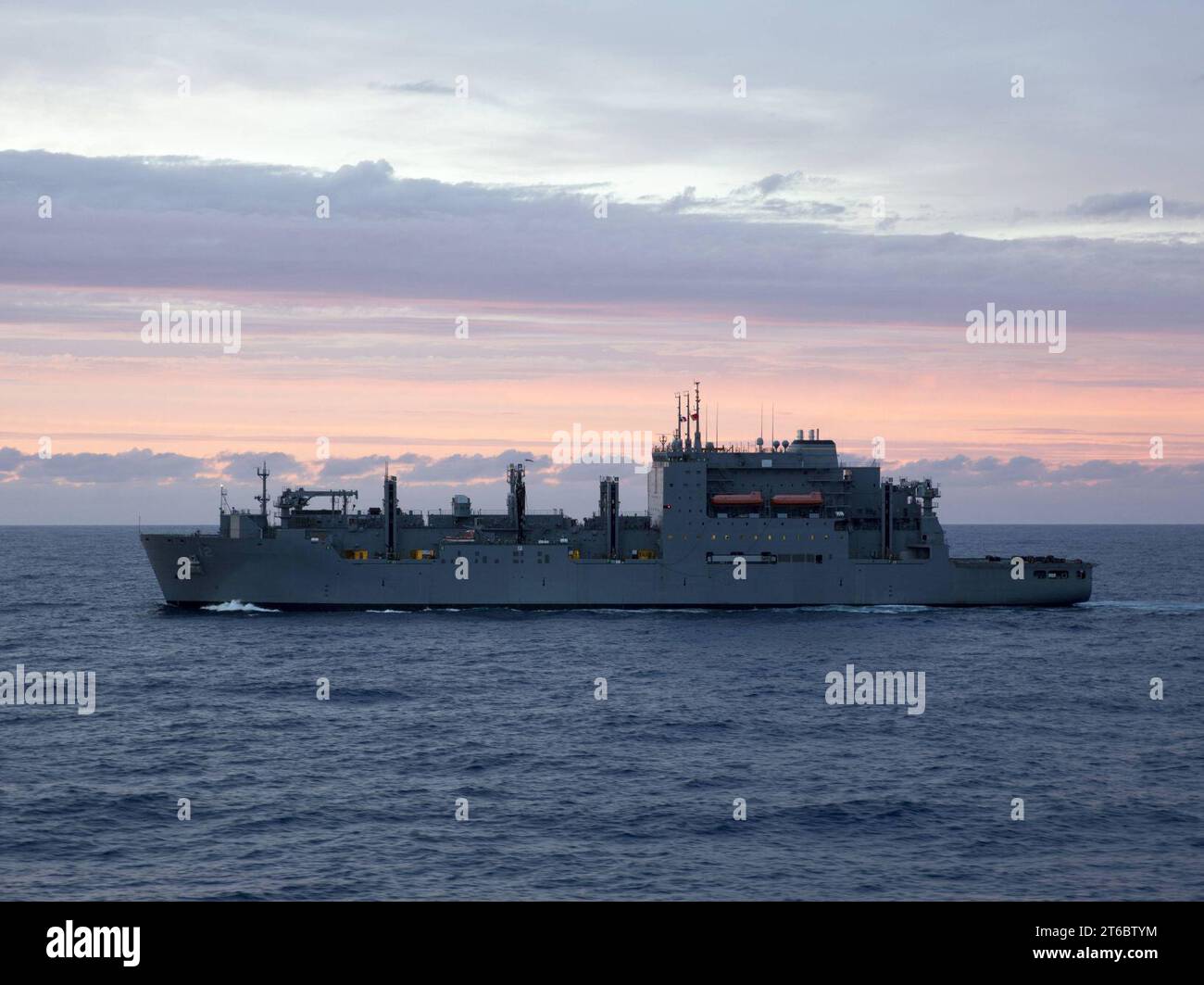 Usns mclean hi-res stock photography and images - Alamy