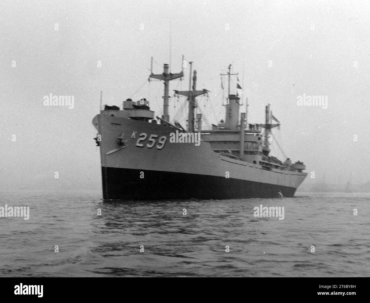 USS Alcor (AK-259), circa in 1952 (6931571 Stock Photo - Alamy