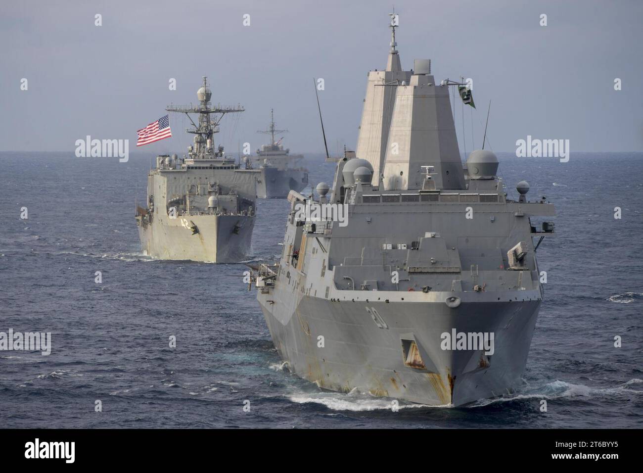 USS America (LHA 6) conducts an exercise with USS Blue Ridge (LCC 19 ...