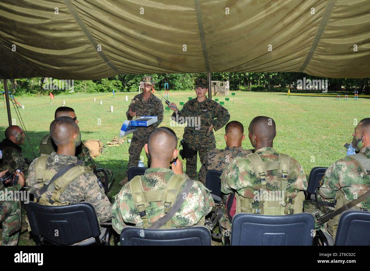 USS America activity 140716 Stock Photo - Alamy