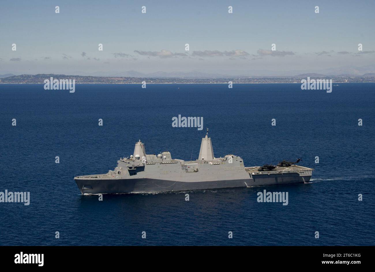 Uss anchorage lpd 23 hi-res stock photography and images - Alamy