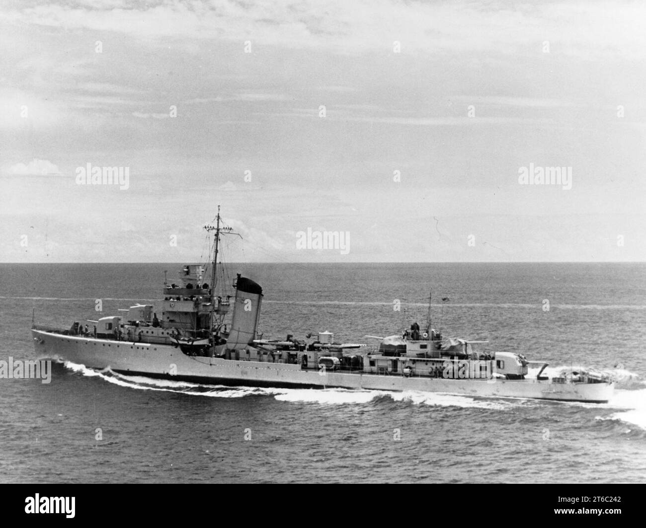 USS Anderson (DD-411) underway on Neutrality Patrol, 29 June 1941 Stock ...