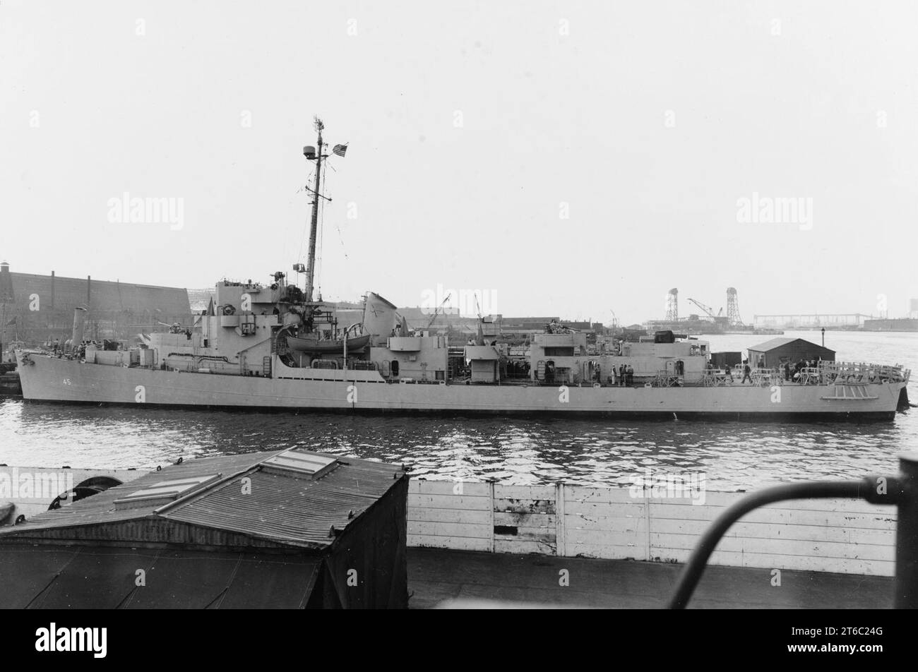 USS Andres (DE-45) at the Philadelphia Naval Shipyard on 25 March 1943 ...