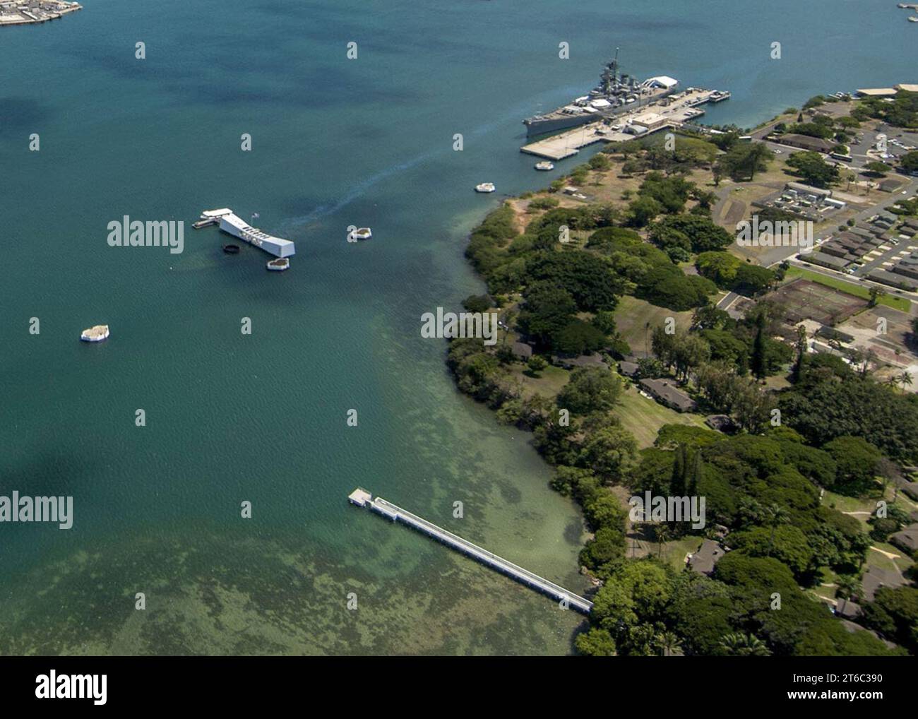 USS Arizona and USS Missouri Memorials aerial view 2013 Stock Photo - Alamy