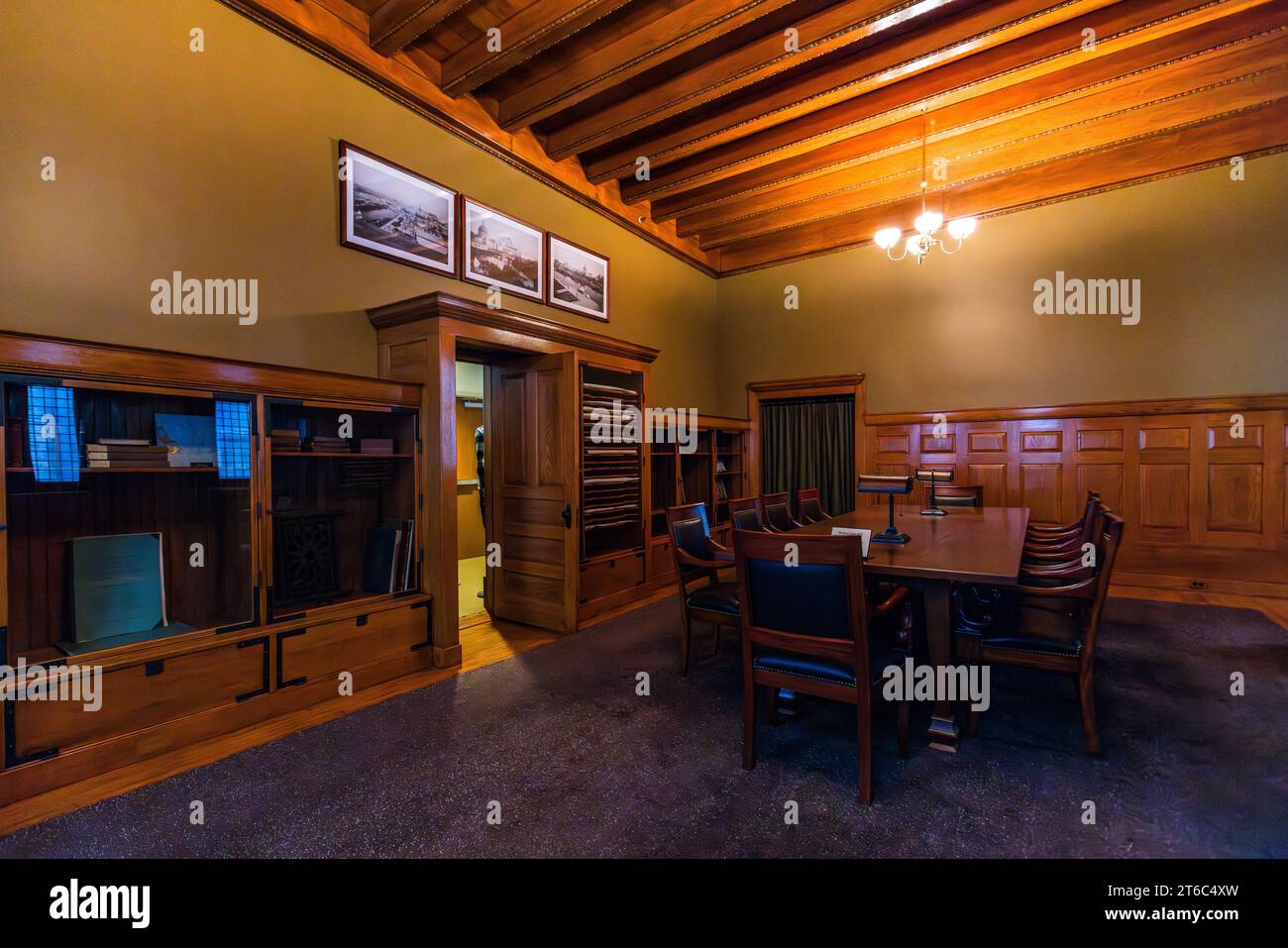 Rookery Building from 1888 in Downtown Chicago, Illinois, United States ...