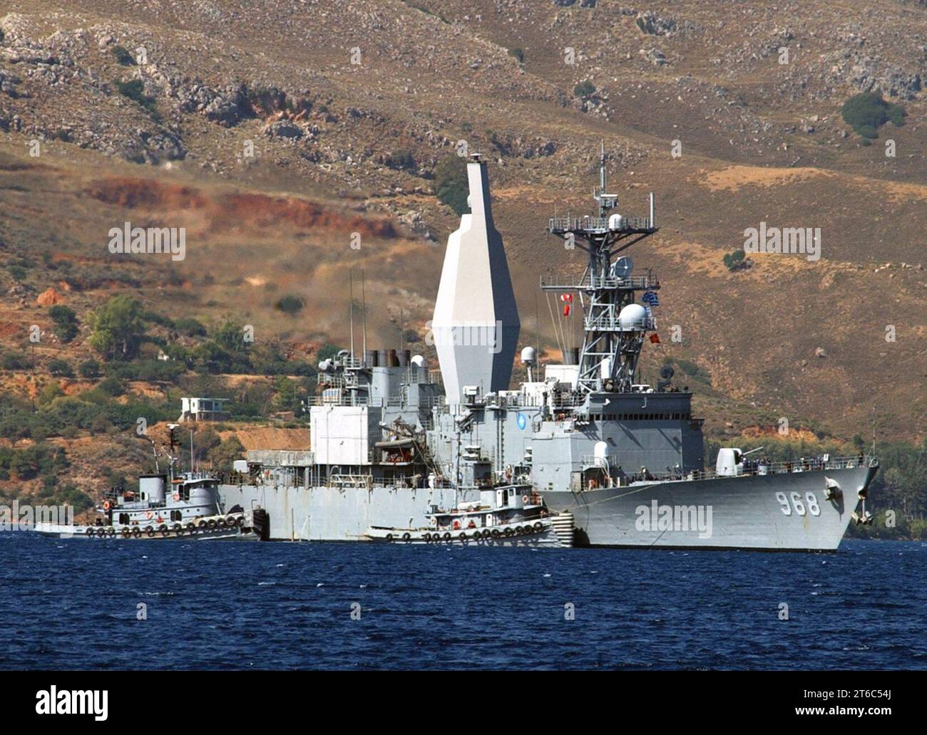 USS ARTHUR W. RADFORD (DD 968) arrives at Crete Stock Photo - Alamy
