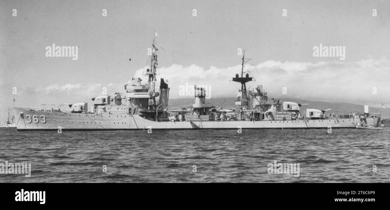 Uss balch hi-res stock photography and images - Alamy