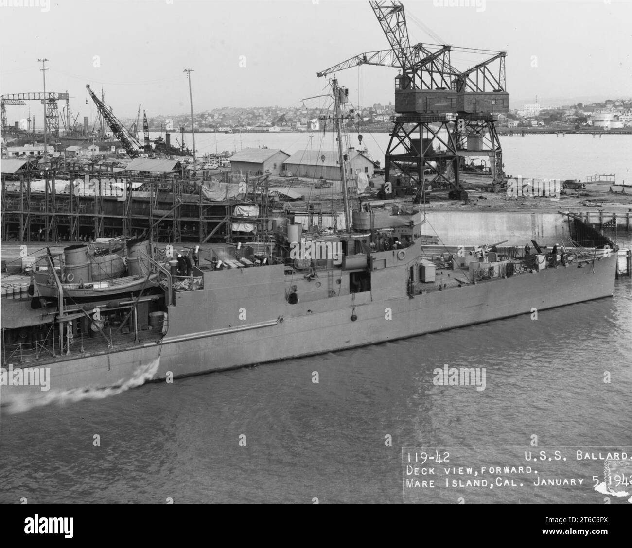 Uss ballard hi-res stock photography and images - Alamy