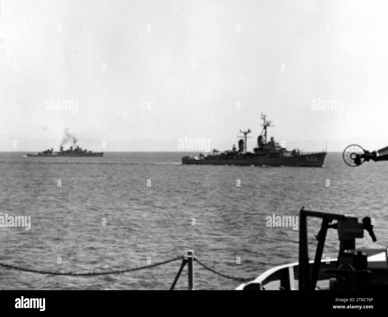 USS Barry (DD-933) and USS Wadleigh (DD-689) underway off Rhodes ...