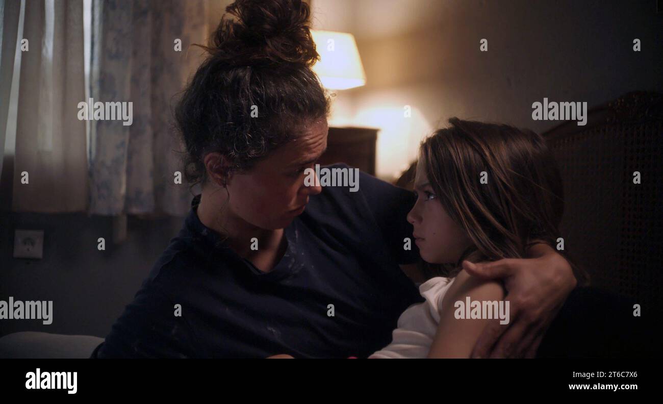 20,000 SPECIES OF BEES, (aka 20.000 ESPECIES DE ABEJAS), from left: Patricia Lopez Arnaiz, Sofia ...