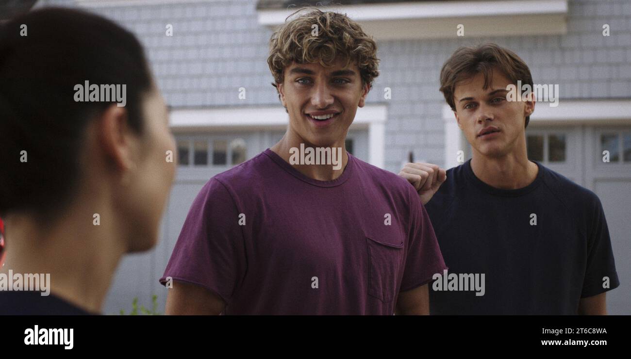 THE SUMMER I TURNED PRETTY, from left: Jackie Chung, Gavin Casalegno ...