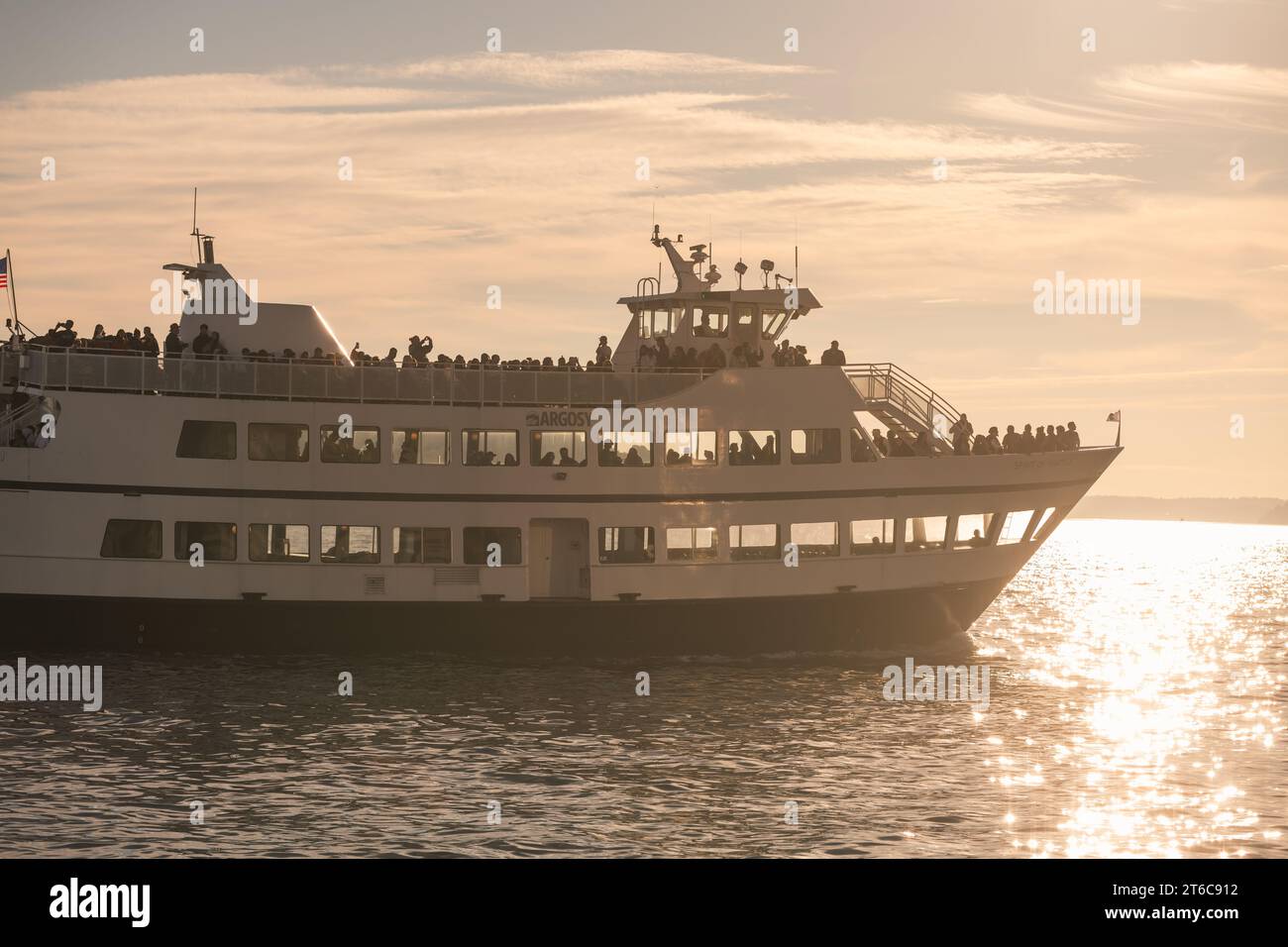 Seattle, USA. 1st Oct, 2023. The waterfront as an Argosy cruise ship ...