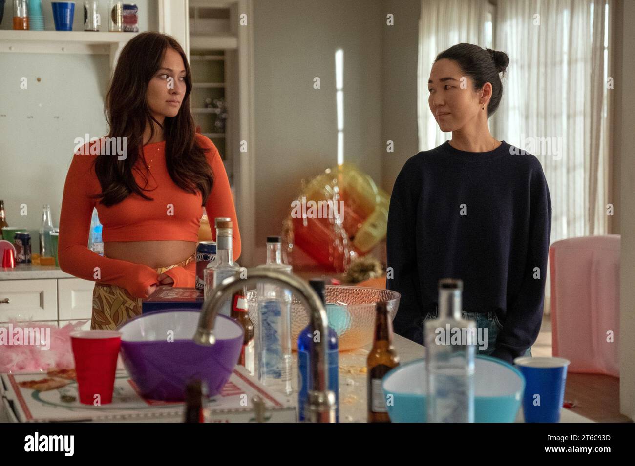 THE SUMMER I TURNED PRETTY, from left: Lola Tung, Jackie Chung, 'Love ...