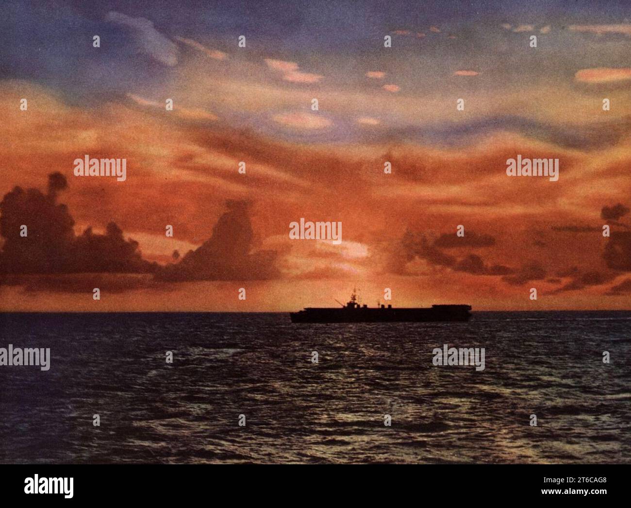 USS Belleau Wood (CVL-24) underway at sea, in 1945 Stock Photo - Alamy