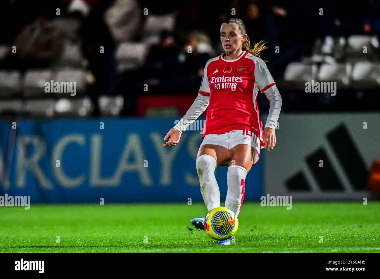 Borehamwood, UK. 9th Nov 2023. Noelle Maritz (16 Arsenal) Passes the ...