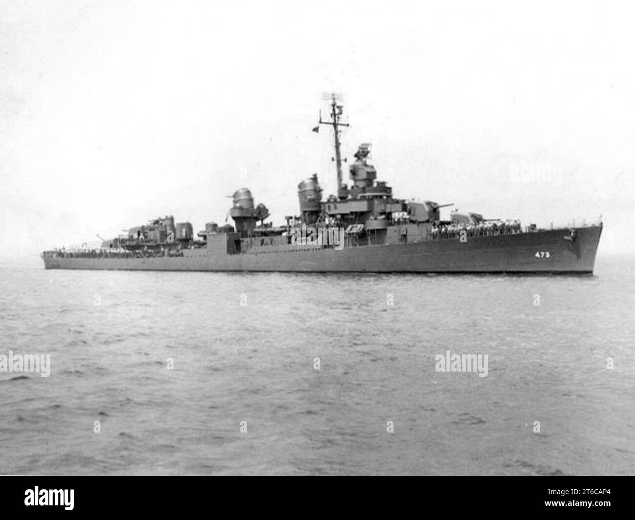 USS Bennett (DD-473) off Boston, Massacusetts (USA), on 7 May 1943 ...