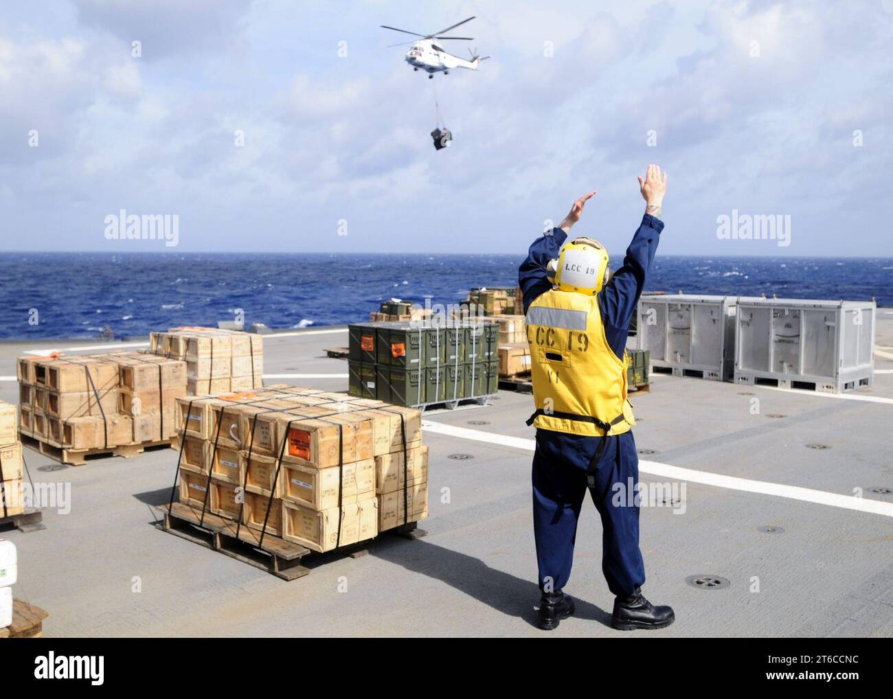 USS Blue Ridge operations 130831 Stock Photo - Alamy