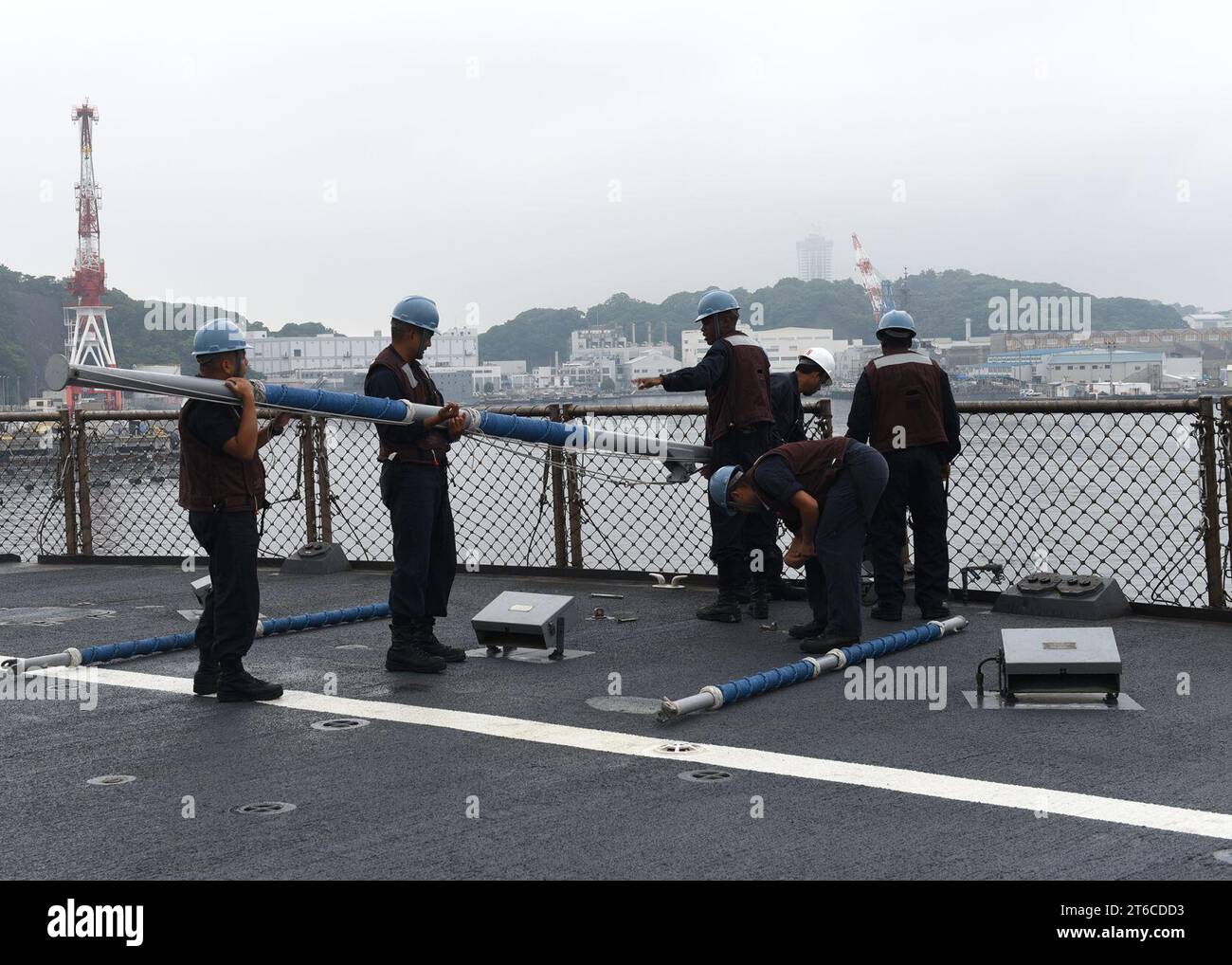 USS Blue Ridge operations 150617 Stock Photo - Alamy