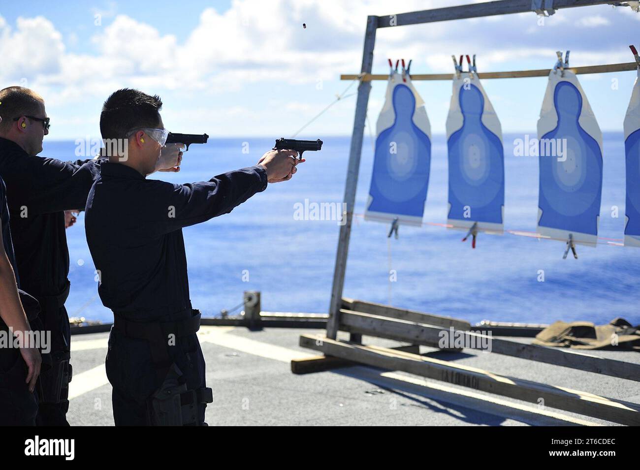 USS Blue Ridge operations 150619 Stock Photo - Alamy