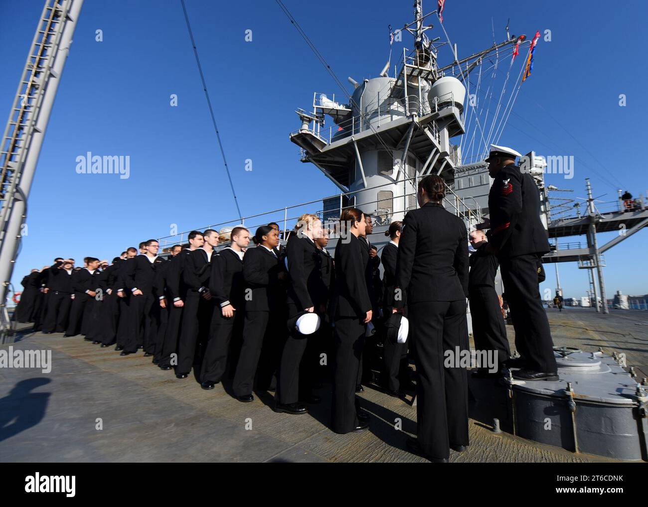 USS Blue Ridge operations 150703 Stock Photo - Alamy