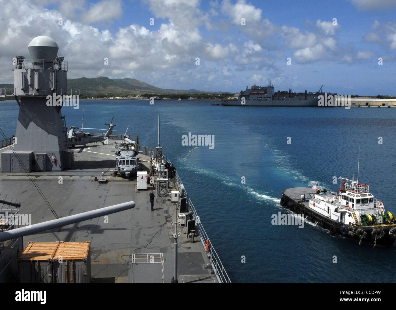 USS Blue Ridge operations 150623 Stock Photo - Alamy