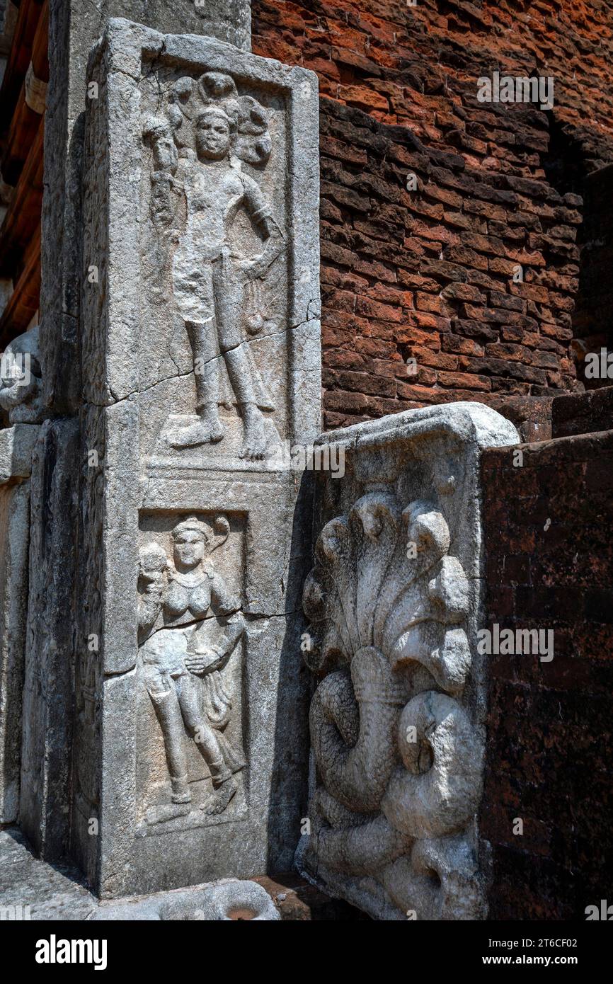 Stone carved figures sitting at base of the Jetawanaramaya Dagoba at ...
