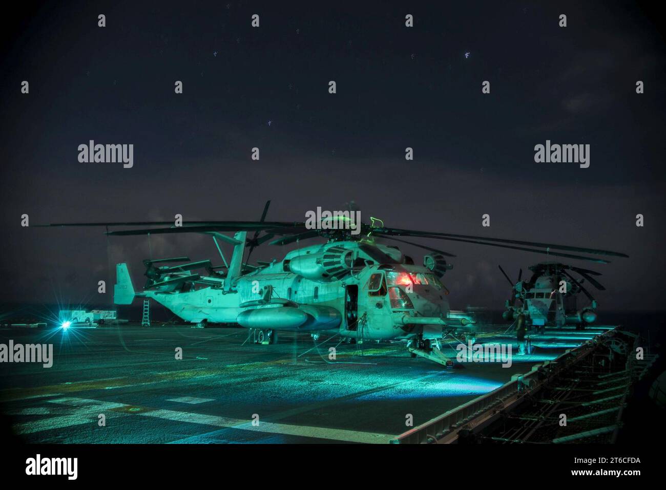 USS Bonhomme Richard (LHD-6) CH-53E night maintenance 160921 Stock ...