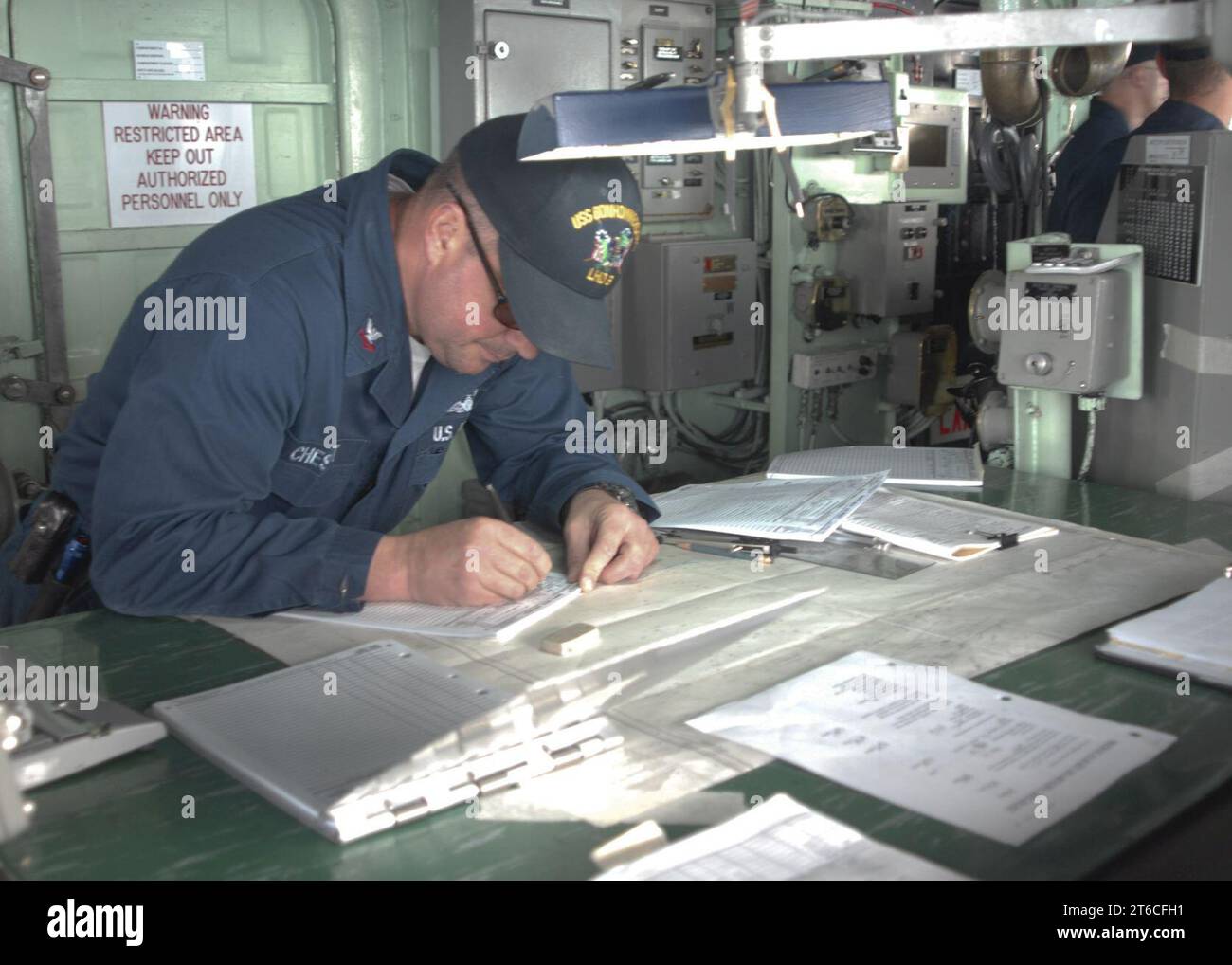 USS Bonhomme Richard activity 100101 Stock Photo - Alamy